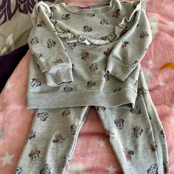 Disney | Matching Sets | Disney Junior Minnie Mouse Jogger Set 2t ...